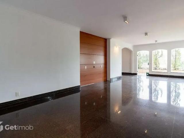 Casa / Sobrado para Venda em São Paulo/SP Pacaembu 3 Quartos