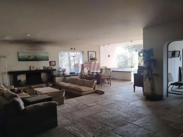Casa / Sobrado para Venda em São Paulo/SP Pacaembu 3 Quartos
