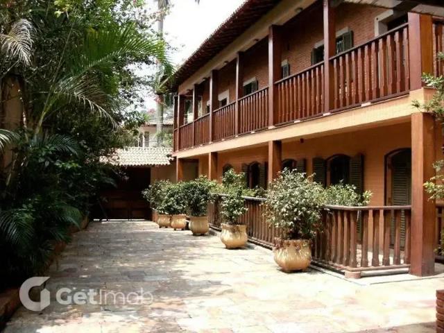 Casa / Sobrado para Venda em São Paulo/SP Pacaembu 3 Quartos