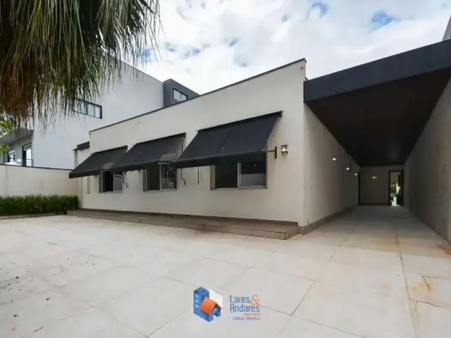 Casa / Sobrado para Venda em São Paulo/SP Pacaembu 3 Quartos
