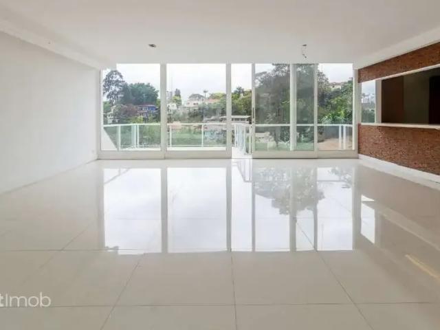 Casa / Sobrado para Venda em São Paulo/SP Pacaembu 3 Quartos