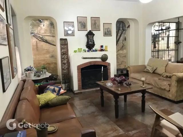 Casa / Sobrado para Venda em São Paulo/SP Pacaembu 3 Quartos