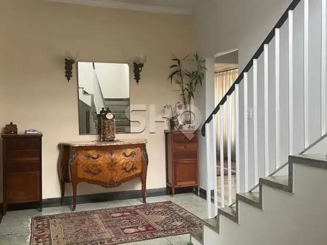 Casa / Sobrado para Venda em São Paulo/SP Pacaembu 3 Quartos