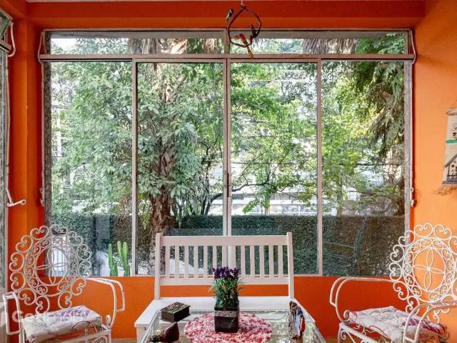 Casa / Sobrado para Venda em São Paulo/SP Pacaembu 3 Quartos