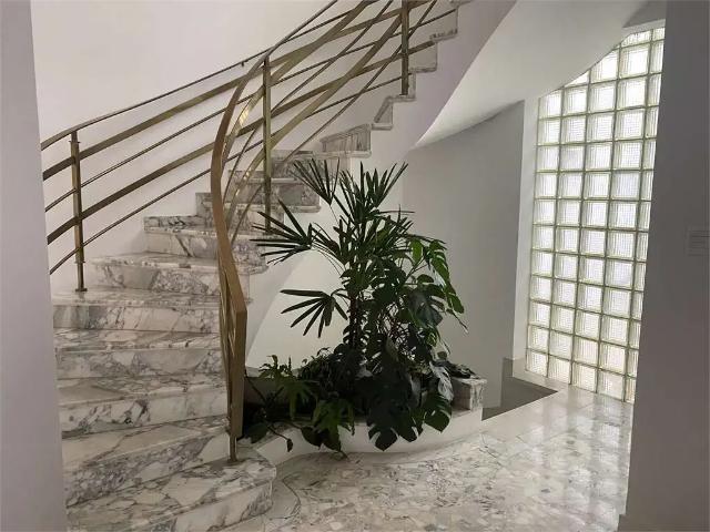 Casa / Sobrado para Venda em São Paulo/SP Pacaembu 3 Quartos