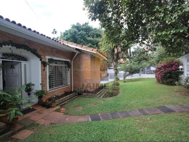 Casa / Sobrado para Venda em São Paulo/SP Pacaembu 3 Quartos
