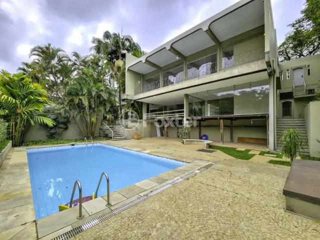 Casa / Sobrado para Venda em São Paulo/SP Paineiras do Morumbi 5 Quartos