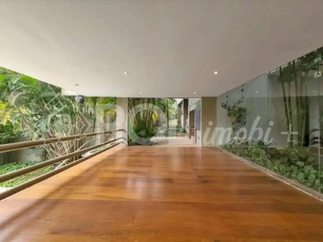 Casa / Sobrado para Venda em São Paulo/SP Paineiras do Morumbi 5 Quartos