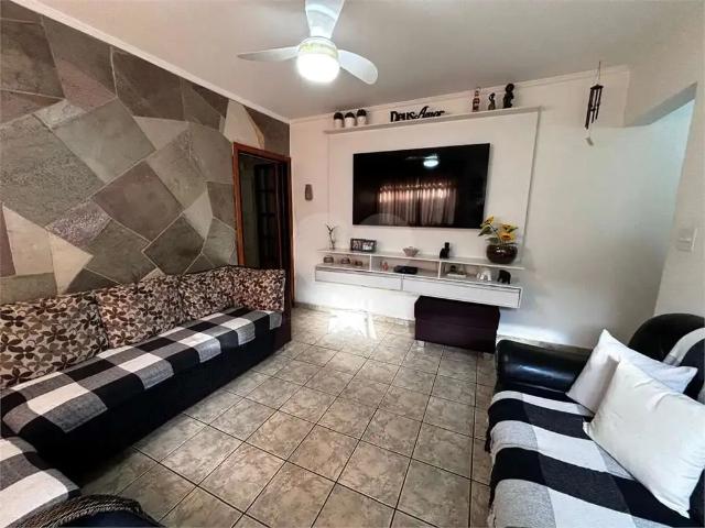 Casa / Sobrado para Venda em São Paulo/SP Parada Inglesa 4 Quartos