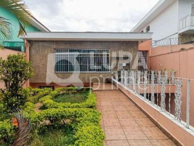 Casa / Sobrado para Venda em São Paulo/SP Parada Inglesa 5 Quartos