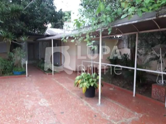 Casa / Sobrado para Venda em São Paulo/SP Parada Inglesa 8 Quartos