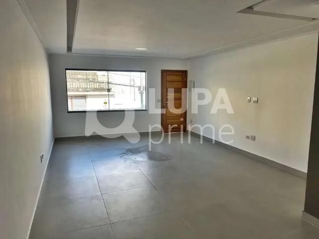 Casa / Sobrado para Venda em São Paulo/SP Parada Inglesa 3 Quartos