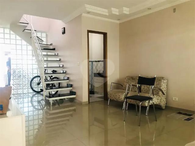 Casa / Sobrado para Venda em São Paulo/SP Parada Inglesa 3 Quartos