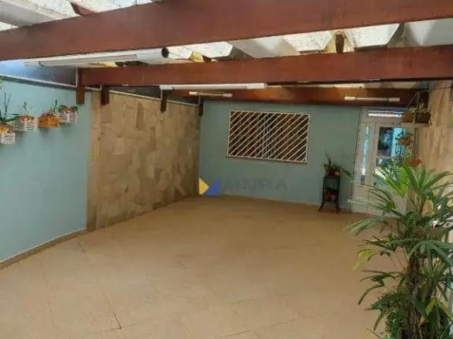 Casa / Sobrado para Venda em São Paulo/SP Parada Inglesa 3 Quartos