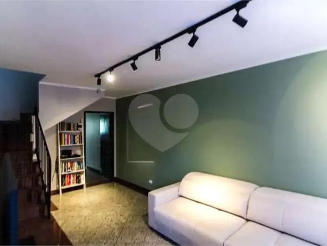Casa / Sobrado para Venda em São Paulo/SP Parada Inglesa 3 Quartos
