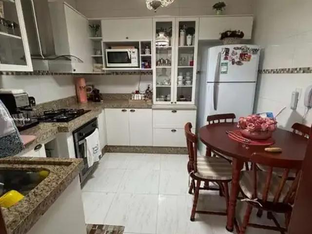 Casa / Sobrado para Venda em São Paulo/SP Parada Inglesa 3 Quartos