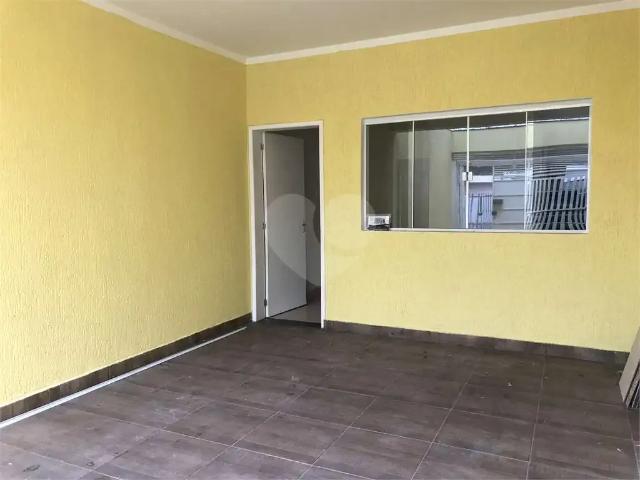 Casa / Sobrado para Venda em São Paulo/SP Parada Inglesa 3 Quartos