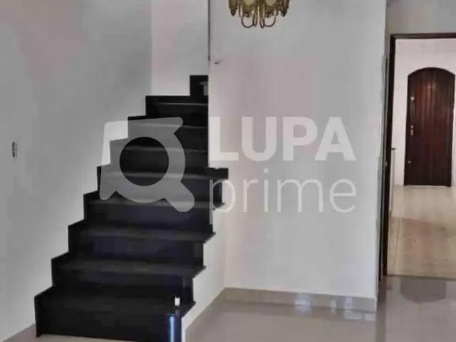 Casa / Sobrado para Venda em São Paulo/SP Parada Inglesa 3 Quartos