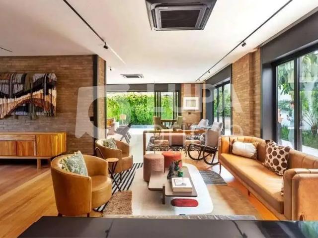 Casa / Sobrado para Venda em São Paulo/SP Paraíso 5 Quartos