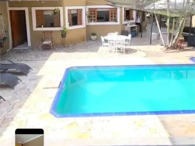 Casa / Sobrado para Venda em São Paulo/SP Parelheiros 3 Quartos