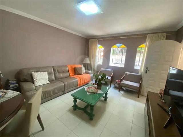 Casa / Sobrado para Venda em São Paulo/SP Tremembé 3 Quartos