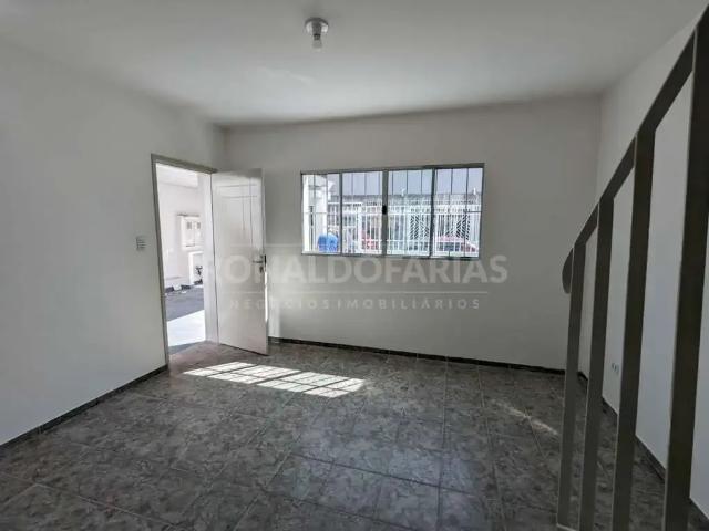 Casa / Sobrado para Venda em São Paulo/SP Parque Brasil 3 Quartos