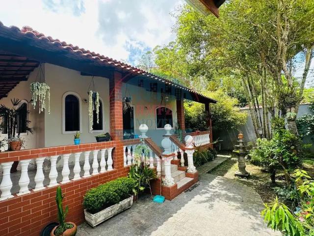 Casa / Sobrado para Venda em São Paulo/SP Parque do Terceiro Lago 4 Quartos