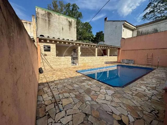 Casa / Sobrado para Venda em São Paulo/SP Parque do Terceiro Lago 4 Quartos
