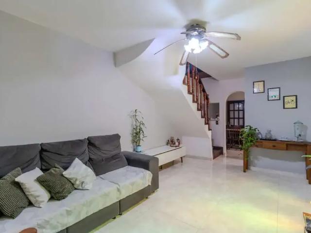 Casa / Sobrado para Venda em São Paulo/SP Parque das Árvores 3 Quartos