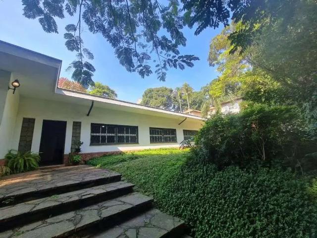Casa / Sobrado para Venda em São Paulo/SP Parque das Flores 5 Quartos