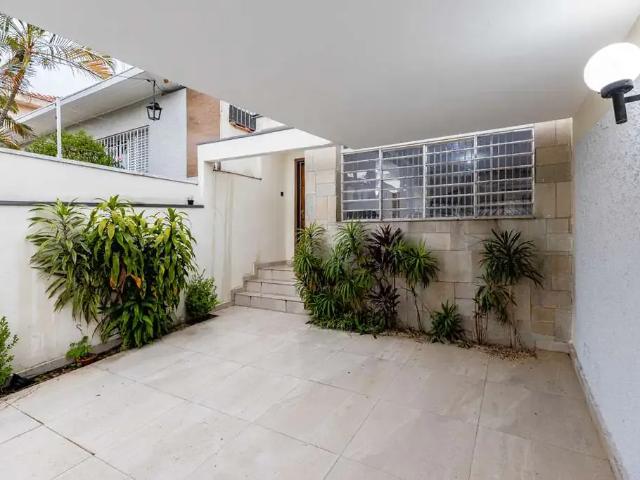 Casa / Sobrado para Venda em São Paulo/SP Parque Jabaquara 4 Quartos