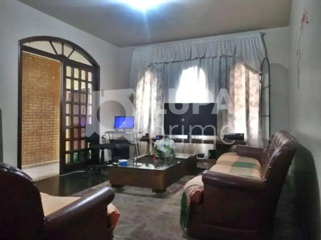 Casa / Sobrado para Venda em São Paulo/SP Parque Novo Mundo 4 Quartos