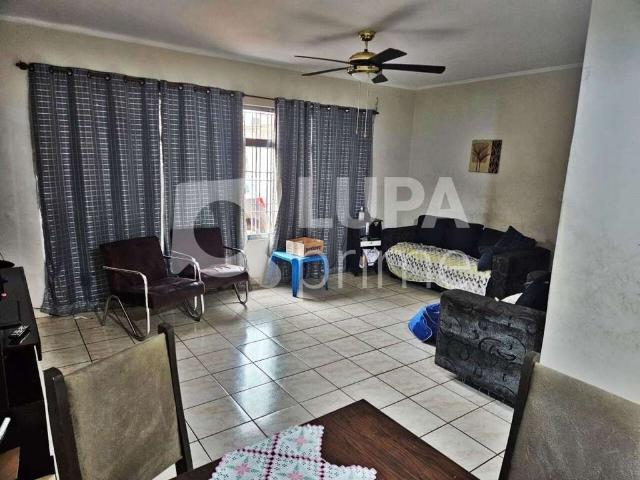 Casa / Sobrado para Venda em São Paulo/SP Parque Novo Mundo 3 Quartos