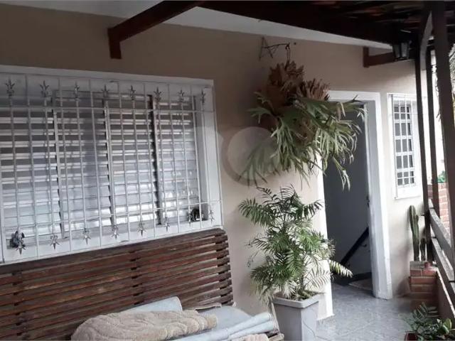 Casa / Sobrado para Venda em São Paulo/SP Perus 3 Quartos