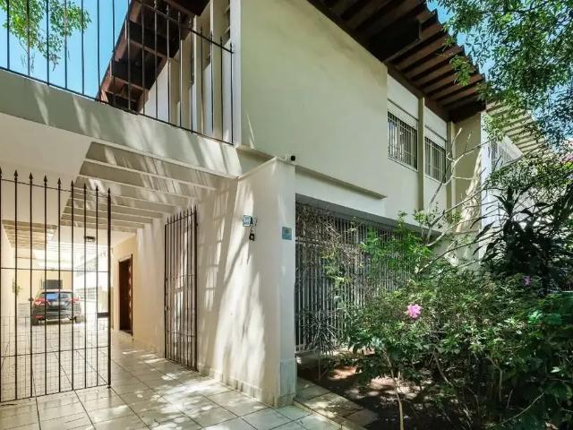 Casa / Sobrado para Venda em São Paulo/SP Perdizes 4 Quartos