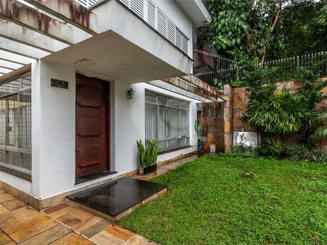 Casa / Sobrado para Venda em São Paulo/SP Perdizes 4 Quartos