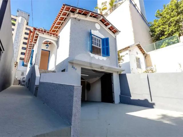 Casa / Sobrado para Venda em São Paulo/SP Perdizes 5 Quartos