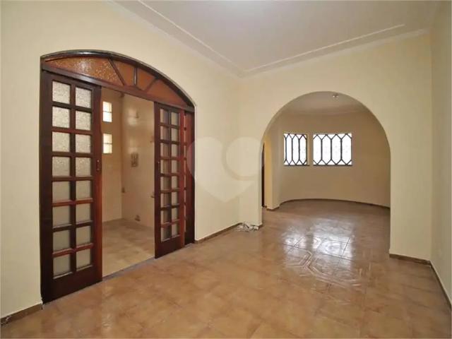 Casa / Sobrado para Venda em São Paulo/SP Perdizes 5 Quartos