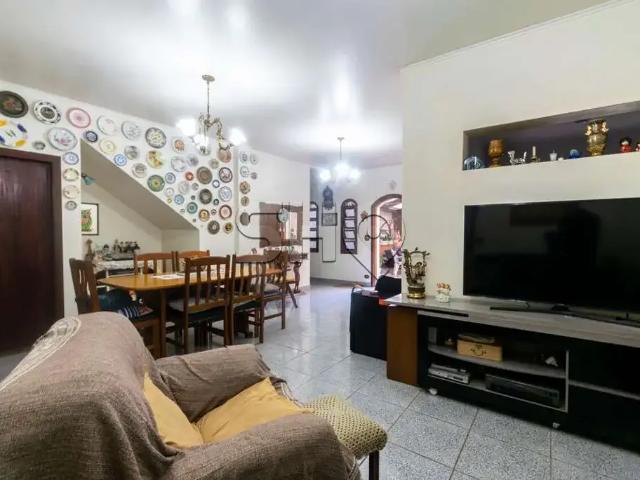 Casa / Sobrado para Venda em São Paulo/SP Perdizes 6 Quartos
