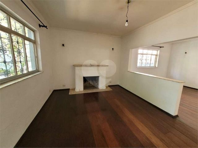 Casa / Sobrado para Venda em São Paulo/SP Perdizes 6 Quartos