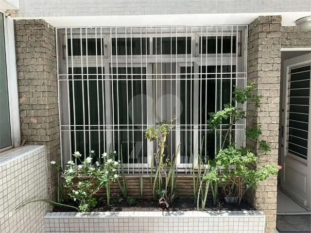 Casa / Sobrado para Venda em São Paulo/SP Perdizes 2 Quartos
