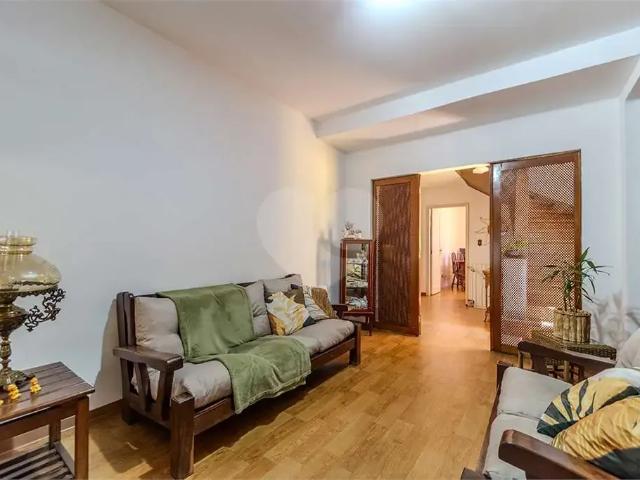 Casa / Sobrado para Venda em São Paulo/SP Perdizes 3 Quartos