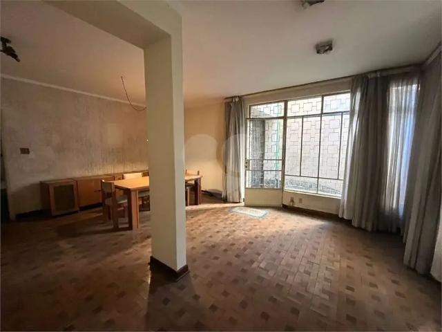 Casa / Sobrado para Venda em São Paulo/SP Perdizes 3 Quartos