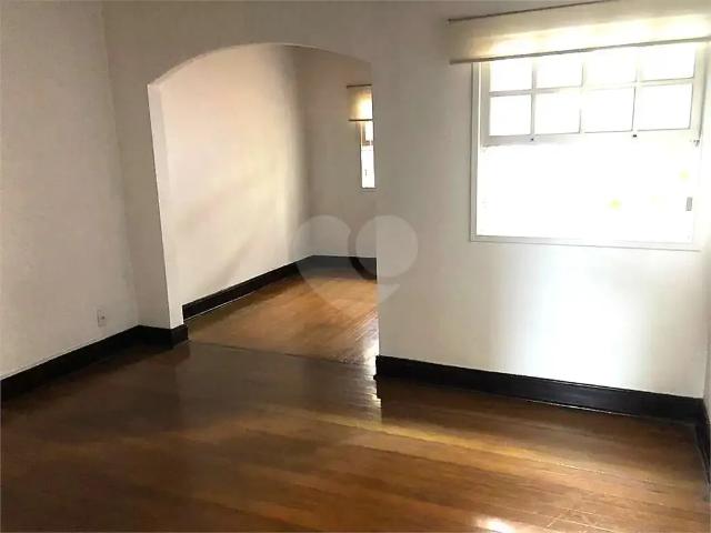 Casa / Sobrado para Venda em São Paulo/SP Perdizes 3 Quartos