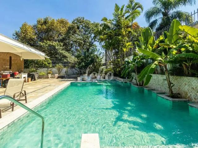 Casa / Sobrado para Venda em São Paulo/SP Pinheiros 5 Quartos