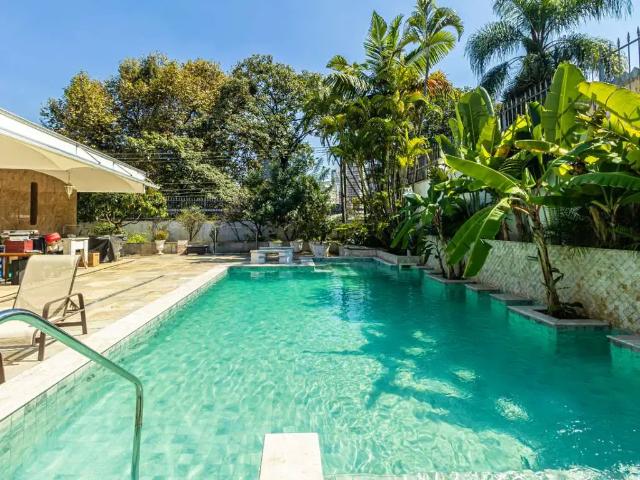 Casa / Sobrado para Venda em São Paulo/SP Pinheiros 5 Quartos