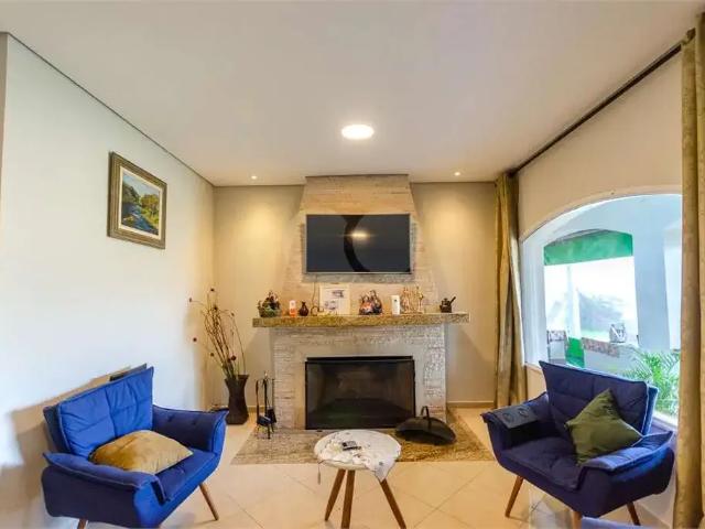 Casa / Sobrado para Venda em São Paulo/SP Pirituba 4 Quartos
