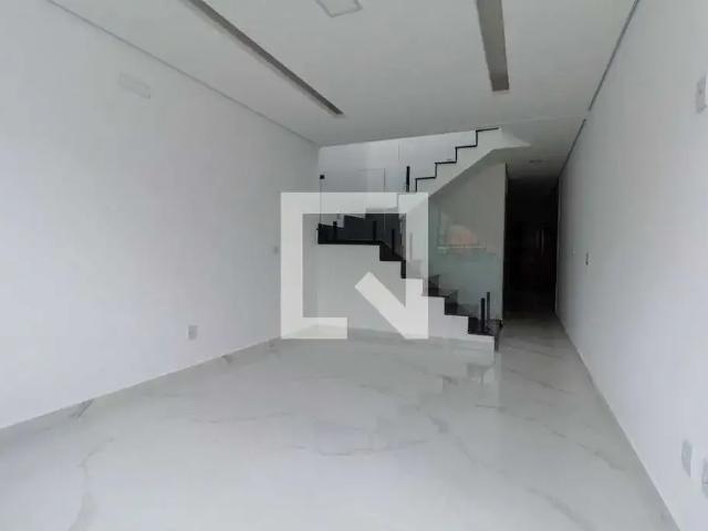 Casa / Sobrado para Venda em São Paulo/SP Ponte Rasa 3 Quartos