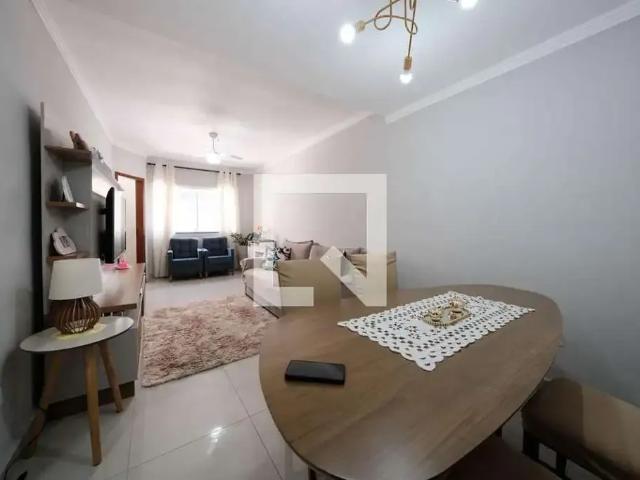 Casa / Sobrado para Venda em São Paulo/SP Ponte Rasa 3 Quartos