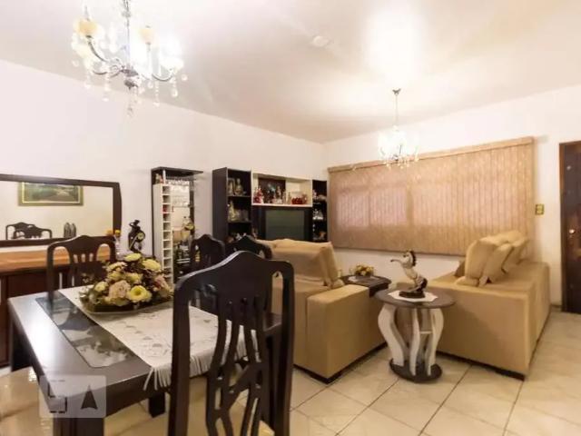 Casa / Sobrado para Venda em São Paulo/SP Ponte Rasa 4 Quartos